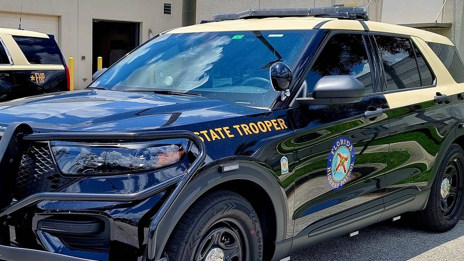 Man dies after walking in front of car in Nassau, FHP says – 104.5 WOKV